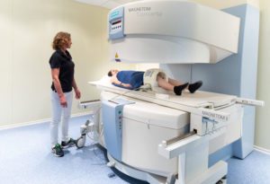Offene Kernspintomographie (MRT) - ACOS Praxisklinik Heilbronn